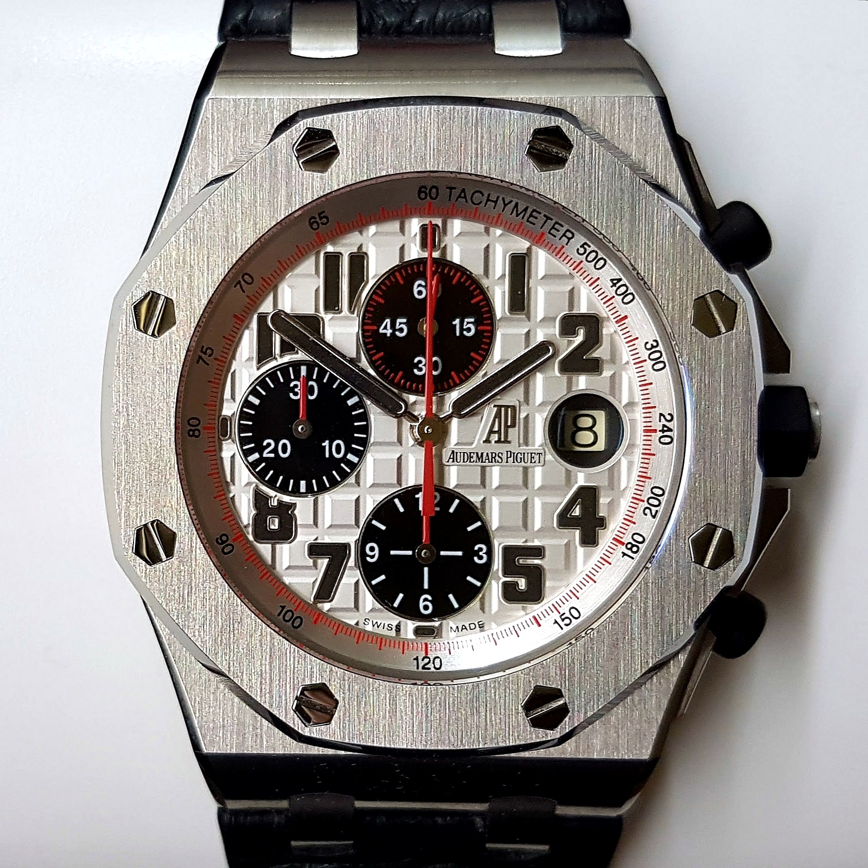 Audemars Piguet Royal Oak Offshore Panda 42mm 26170ST B&P – Luxuria Watches